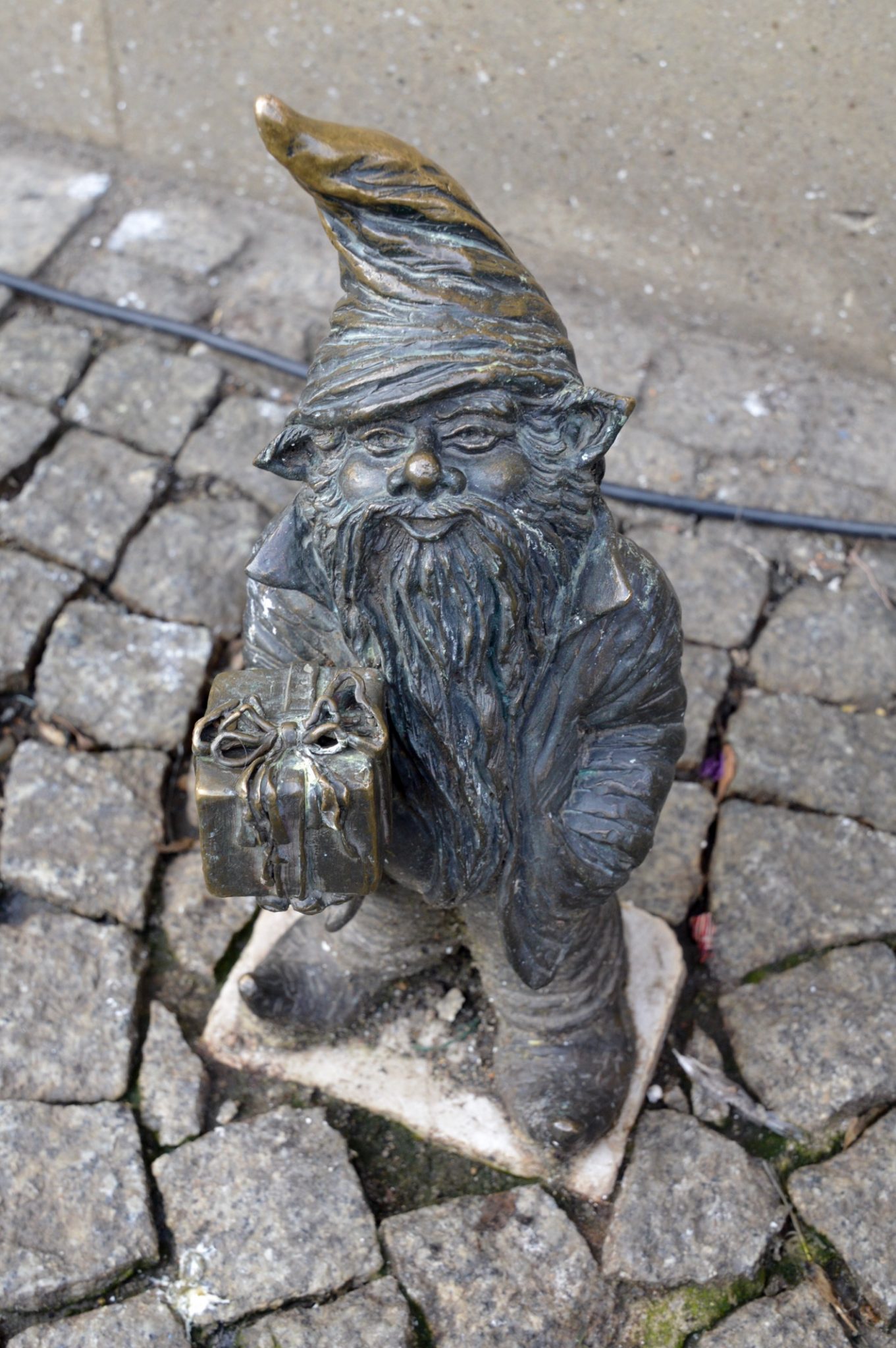 The gnomes of Wroclaw, Poland | Travel Breathe Repeat