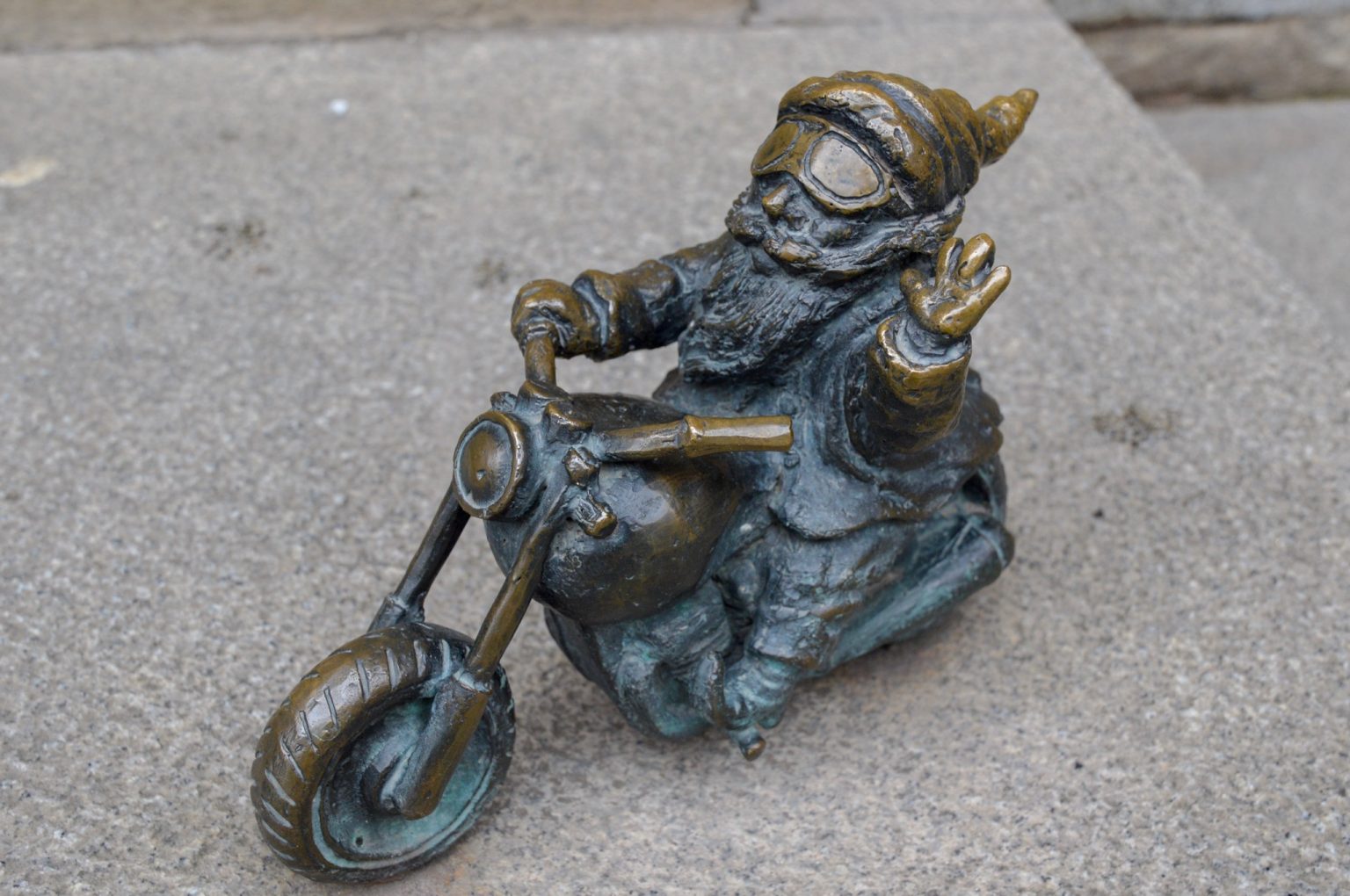 The gnomes of Wroclaw, Poland | Travel Breathe Repeat